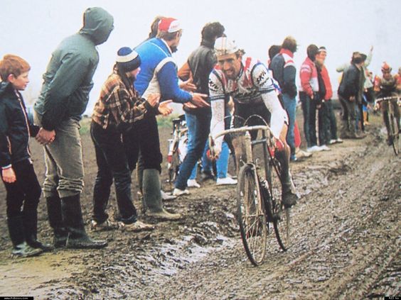 Veertig jaar geleden: Sean Kelly wint zijn eerste Parijs-Roubaix ...